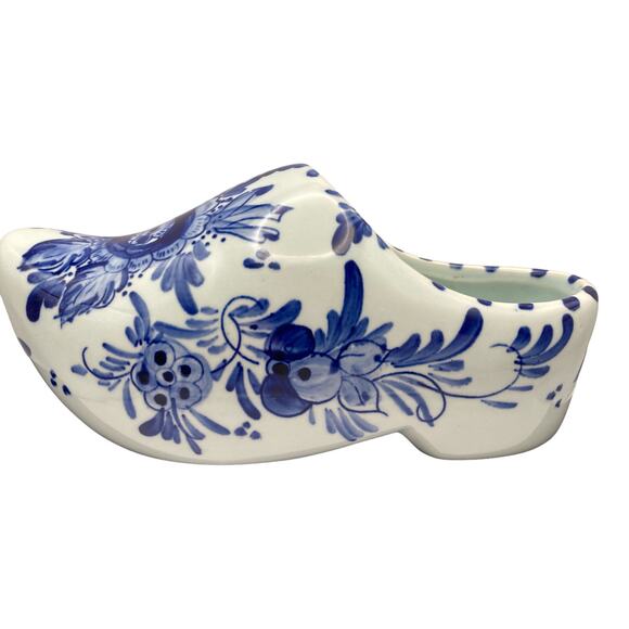 Clog Planter | Accents | Vintage Delft Hand Painted Dutch Clog Planter ...